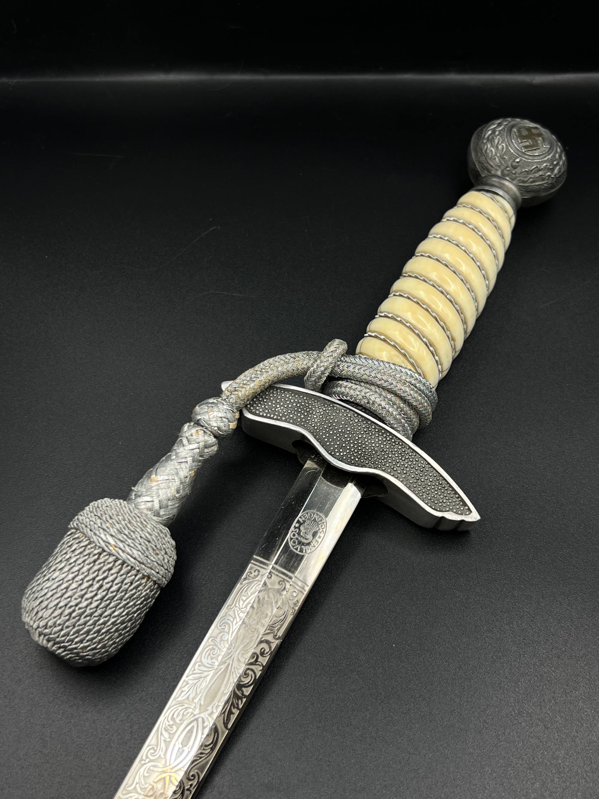 ALEX MARKETPLACE - Engraved Luftwaffe Dagger by Voos